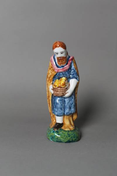 baker-small-coloured-figure