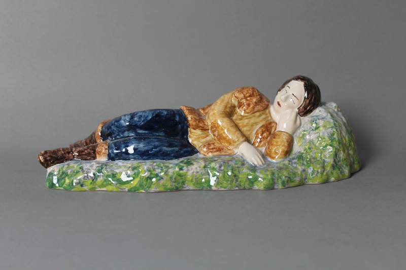 sleepyhead-large-coloured-figure